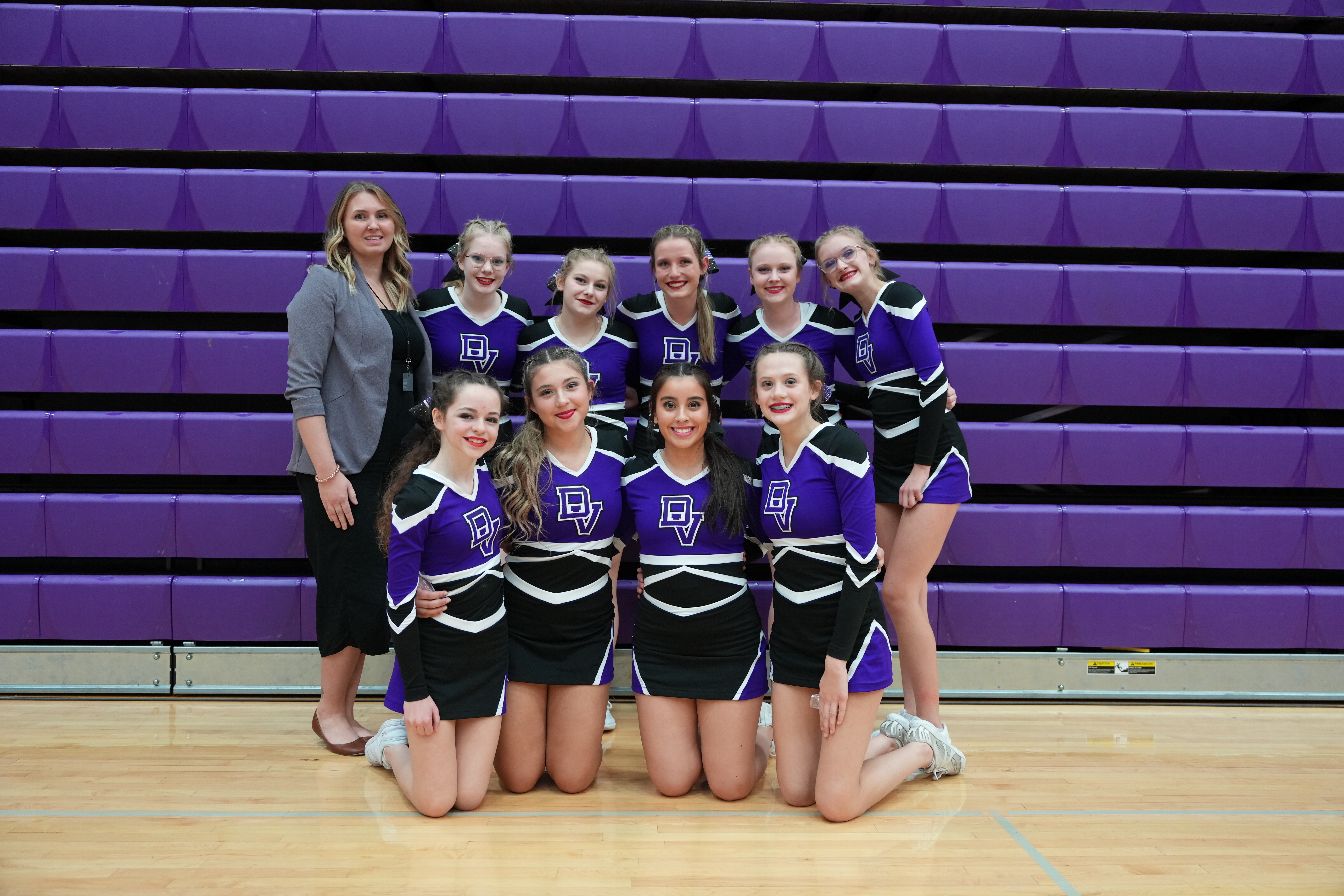 Cheer takes 1st in small team stunts,tumbling,places 6th overall ...